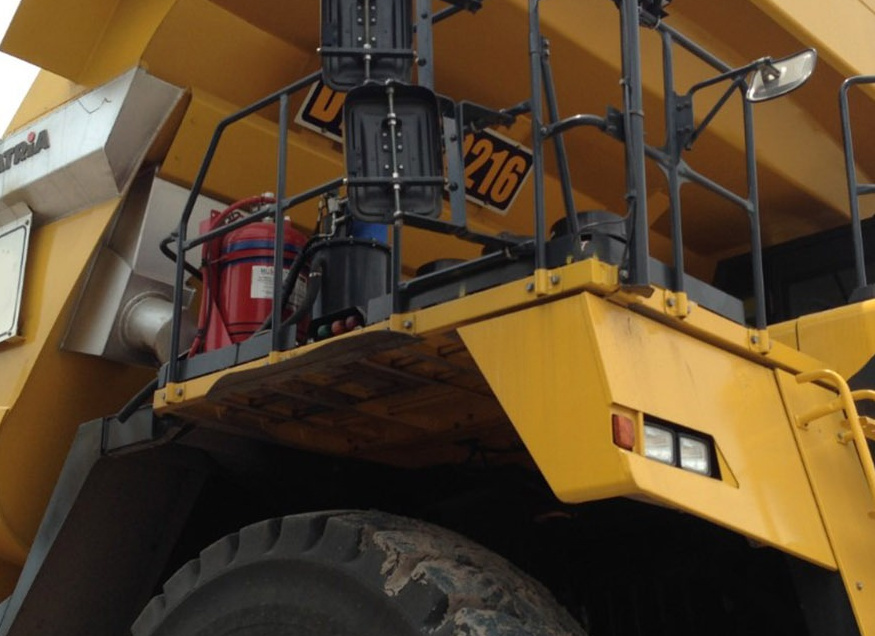 crop-245-191-875-636-0-Komatsu-HD785-muster-fire-suppression.jpg